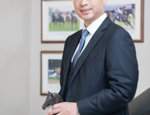 Portrait Photos | Dr. Johnny Hon